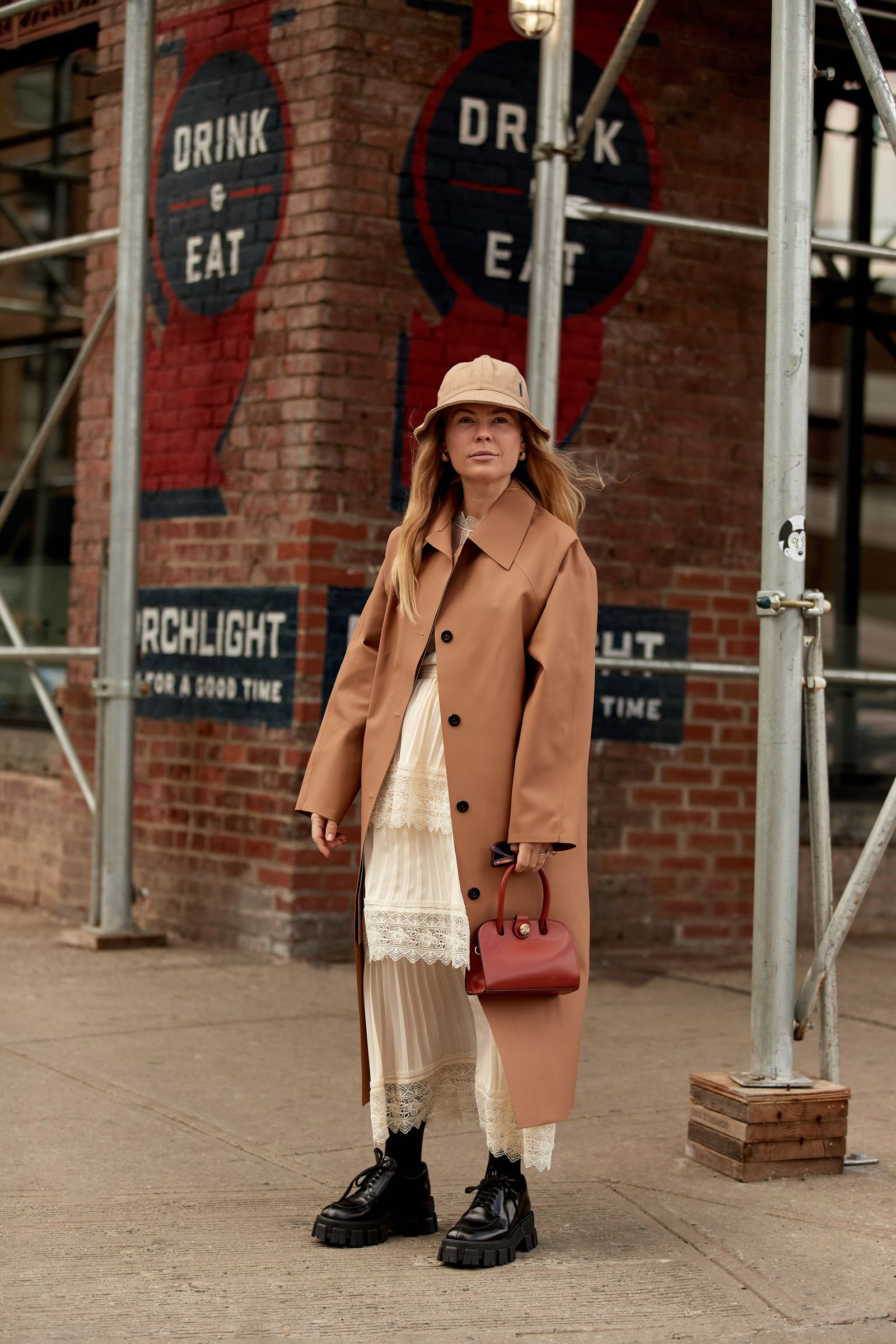 The 6 Most Comfortable Shoe Trends of Spring 2020 | Who What Wear