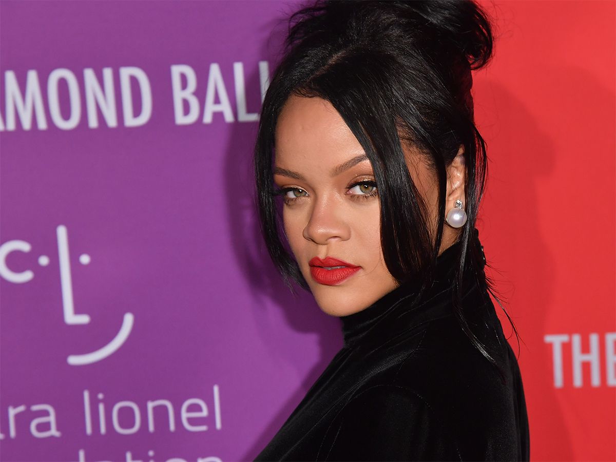 11 Essential Tips From Rihanna's Fenty Beauty Tutorials | Who What Wear