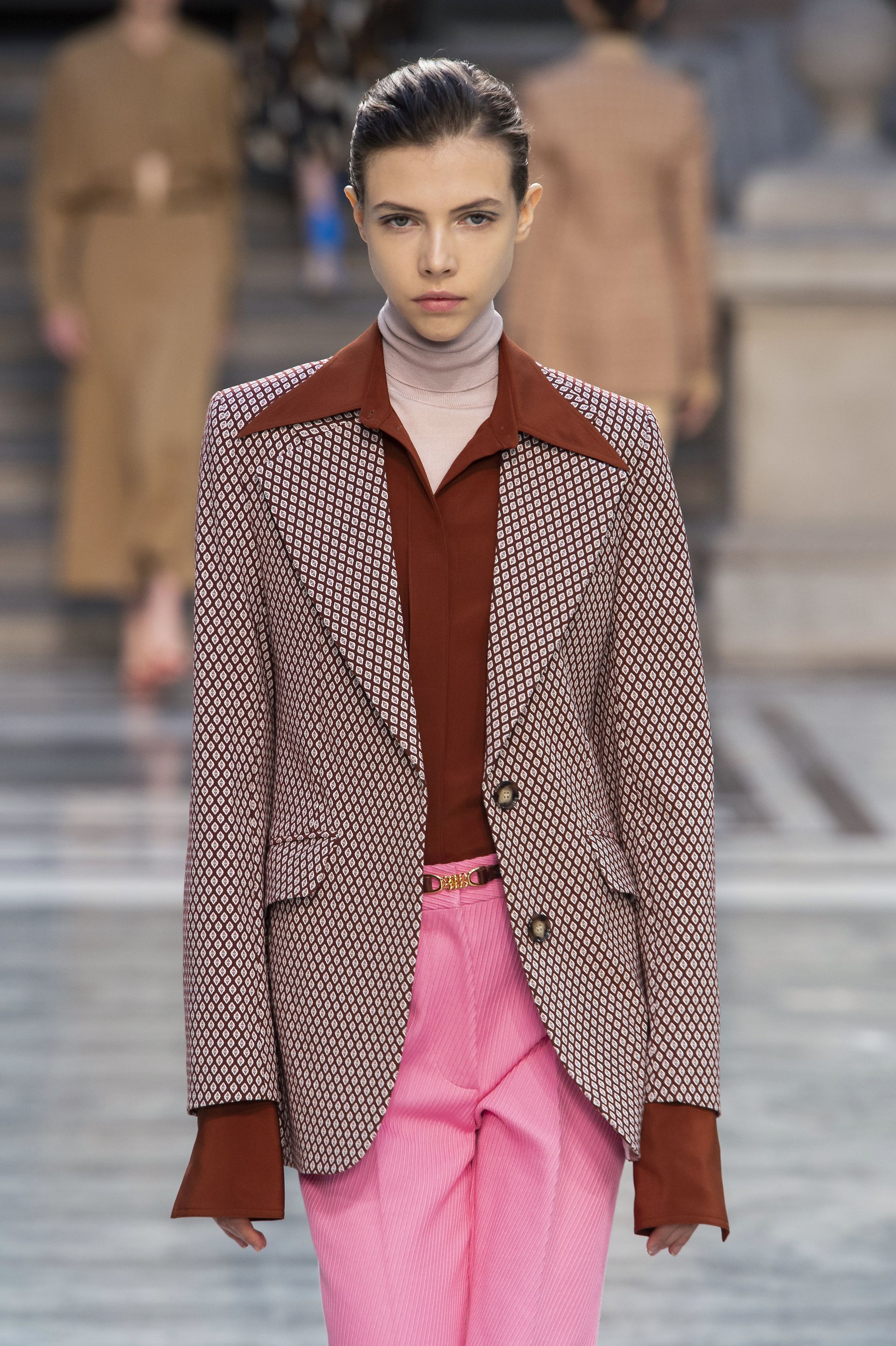 5 Clever Styling Tricks to Add Oomph to Your Wardrobe | Who What Wear