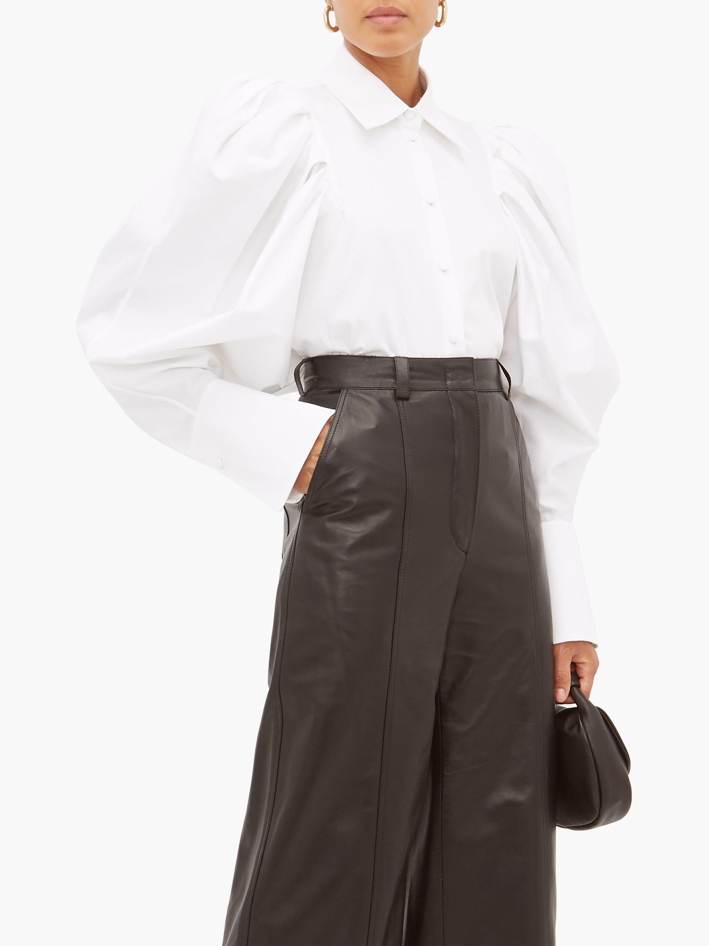 The 4 Best Ripped-Jean Outfits That Look Effortlessly Cool | Who What Wear