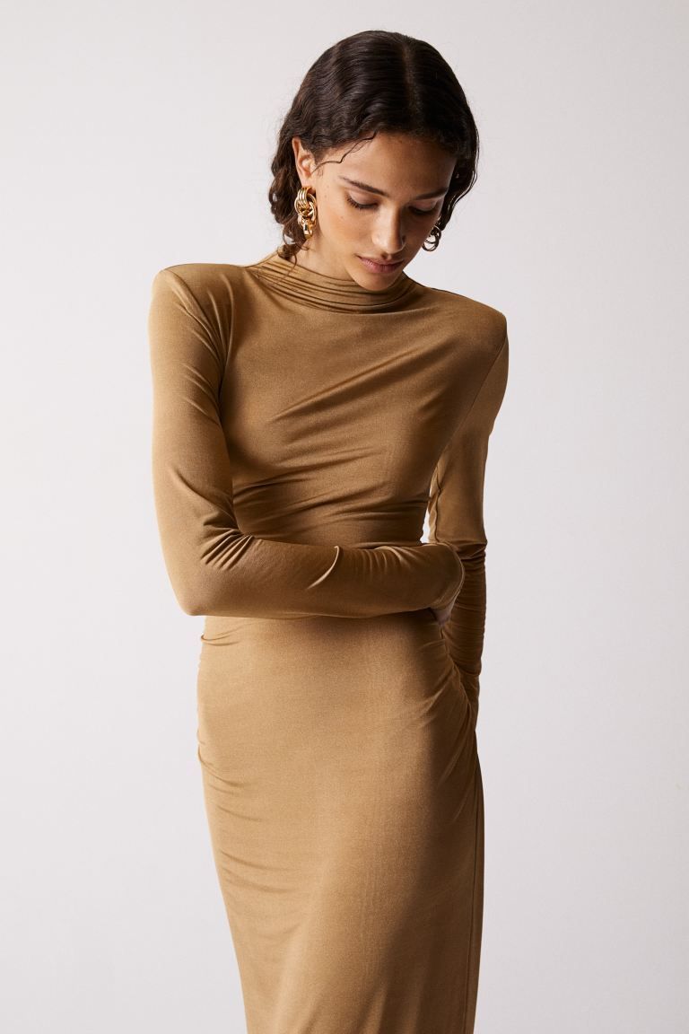These Were the 30 Most Popular Fashion Items Last Month | Who What Wear