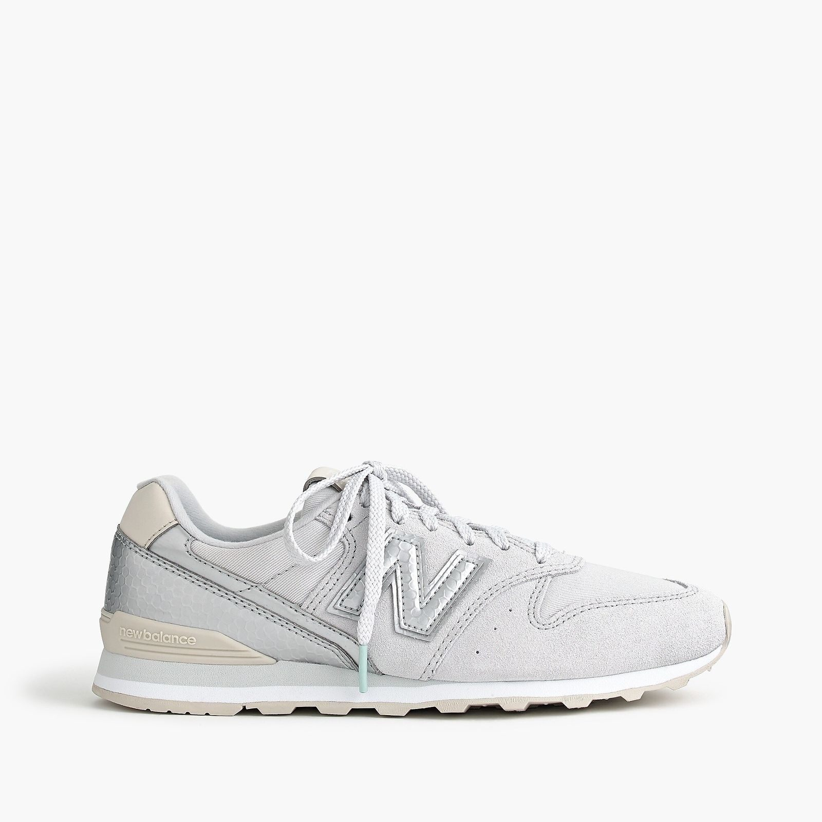 The 17 Best Wardrobe Basics We Can't Stop Repeating | Who What Wear