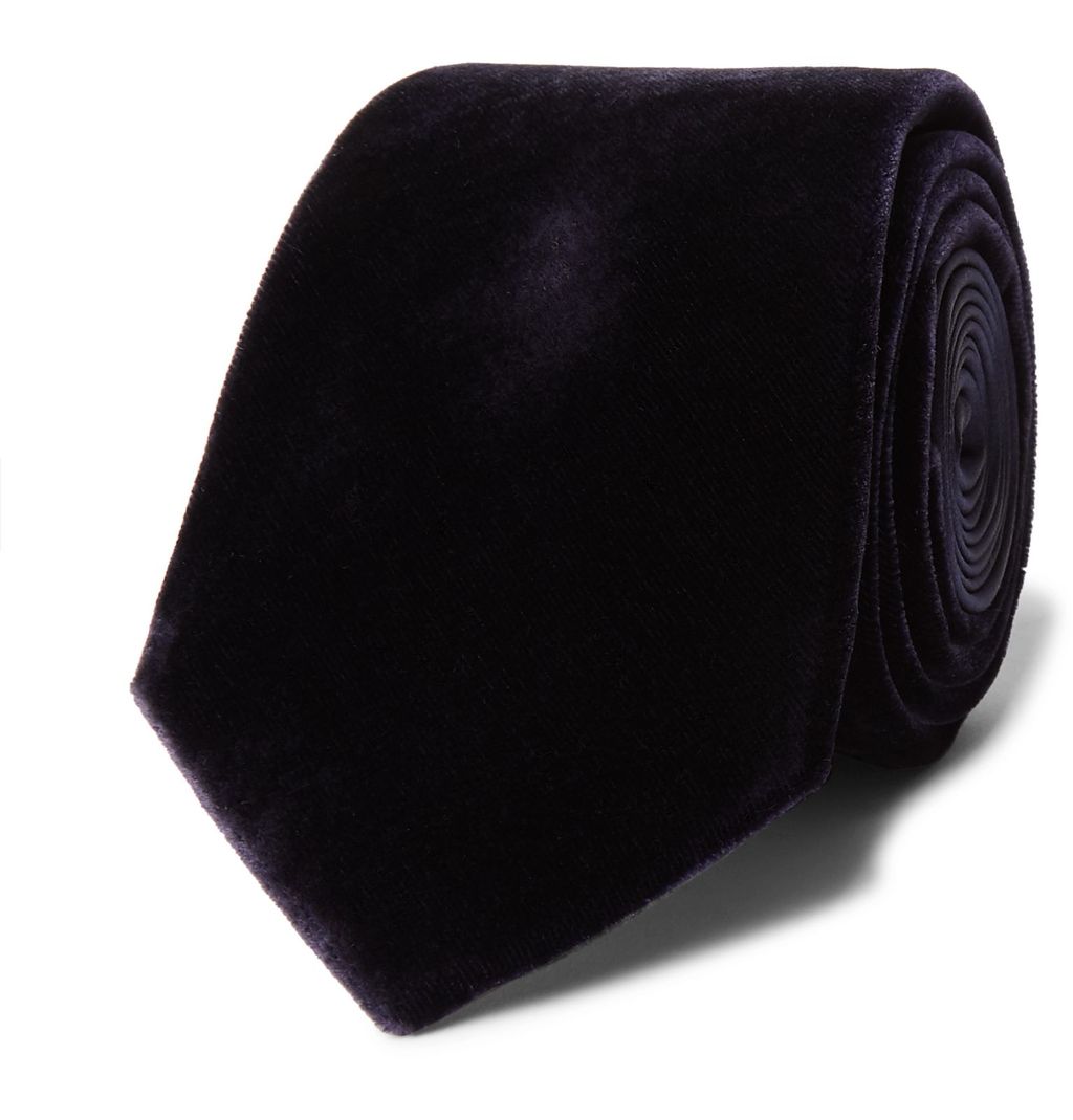 Ties Are 2020's Newest Trend—Here's How to Wear It | Who What Wear