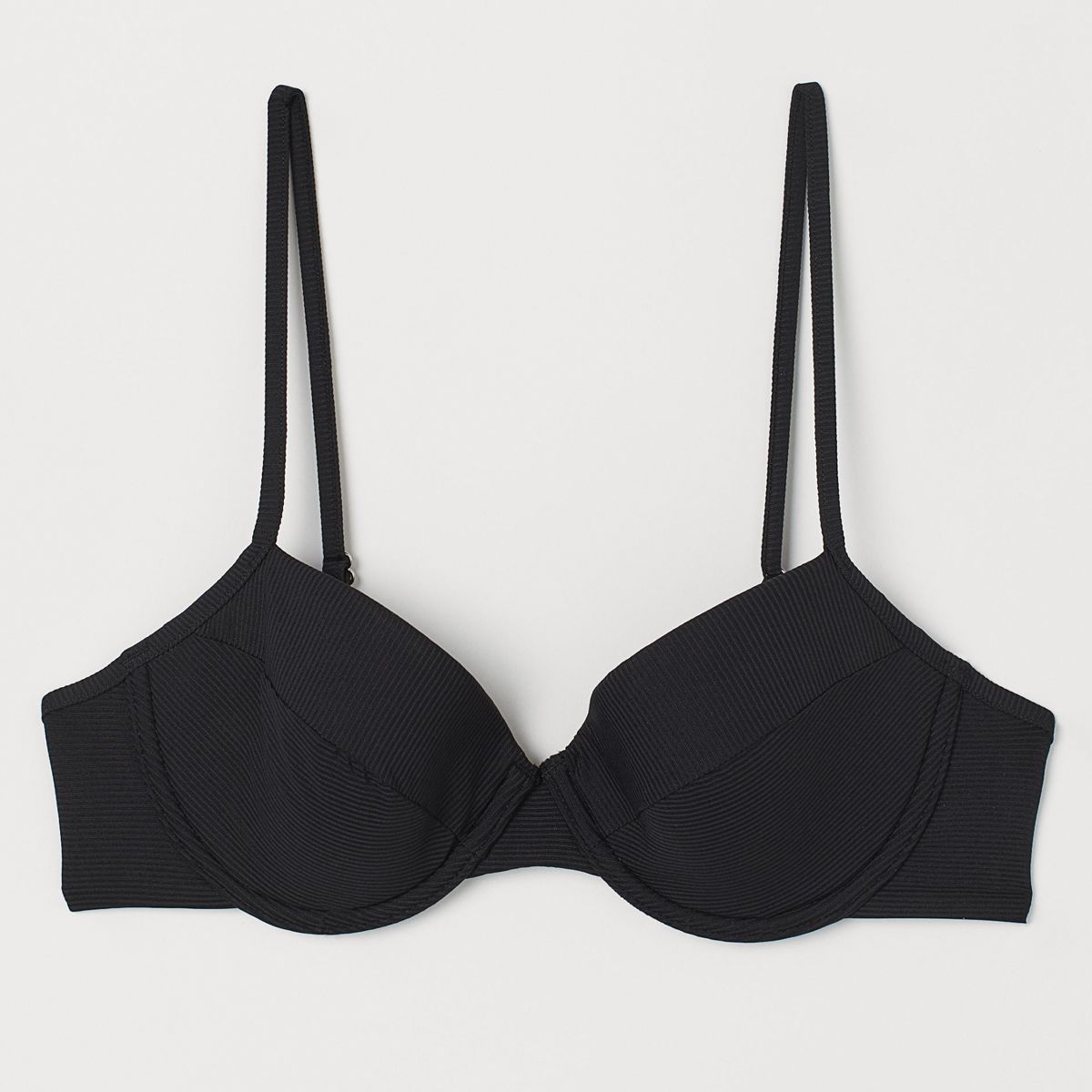 Underwired Bikinis Are One of 2020's Top Swimwear Trends | Who What Wear