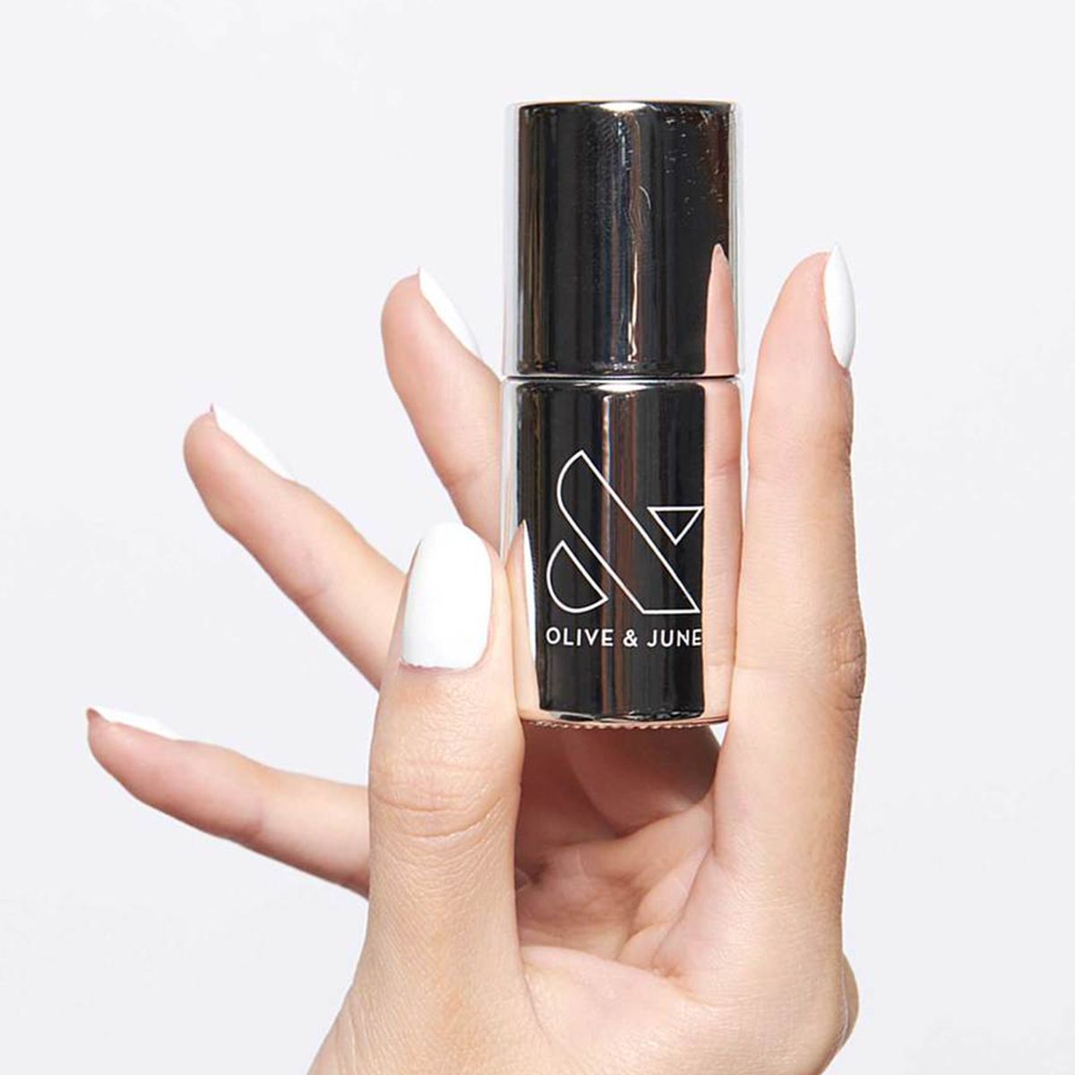 The 13 Best Gel Nail Polish Brands That Rival a Manicure | Who What Wear