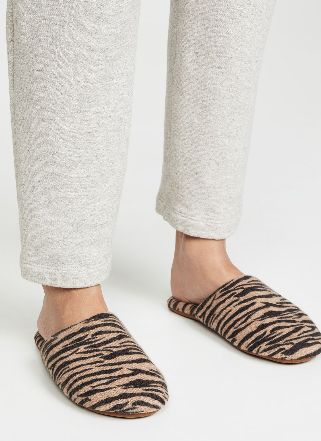 The 25 Best Slippers for Women That Are Cute and Cozy | Who What Wear