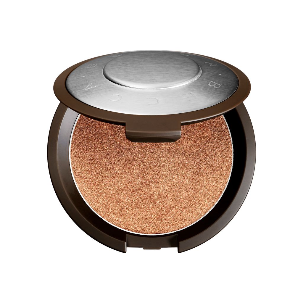 6 Makeup Tricks to Look Better in Photos | Who What Wear