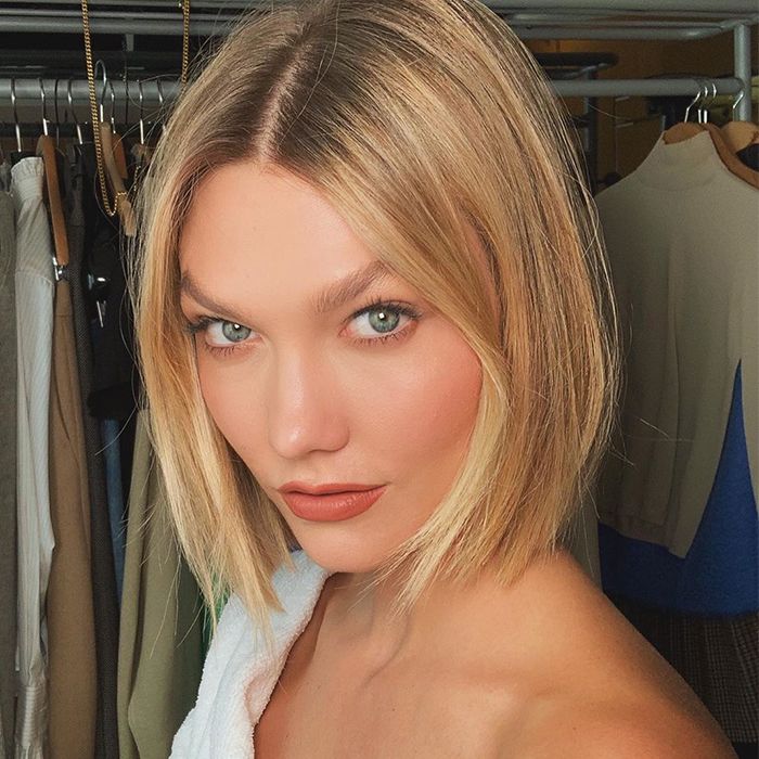 The Best Root Cover-Up Products to Conceal Hair Regrowth | Who What Wear