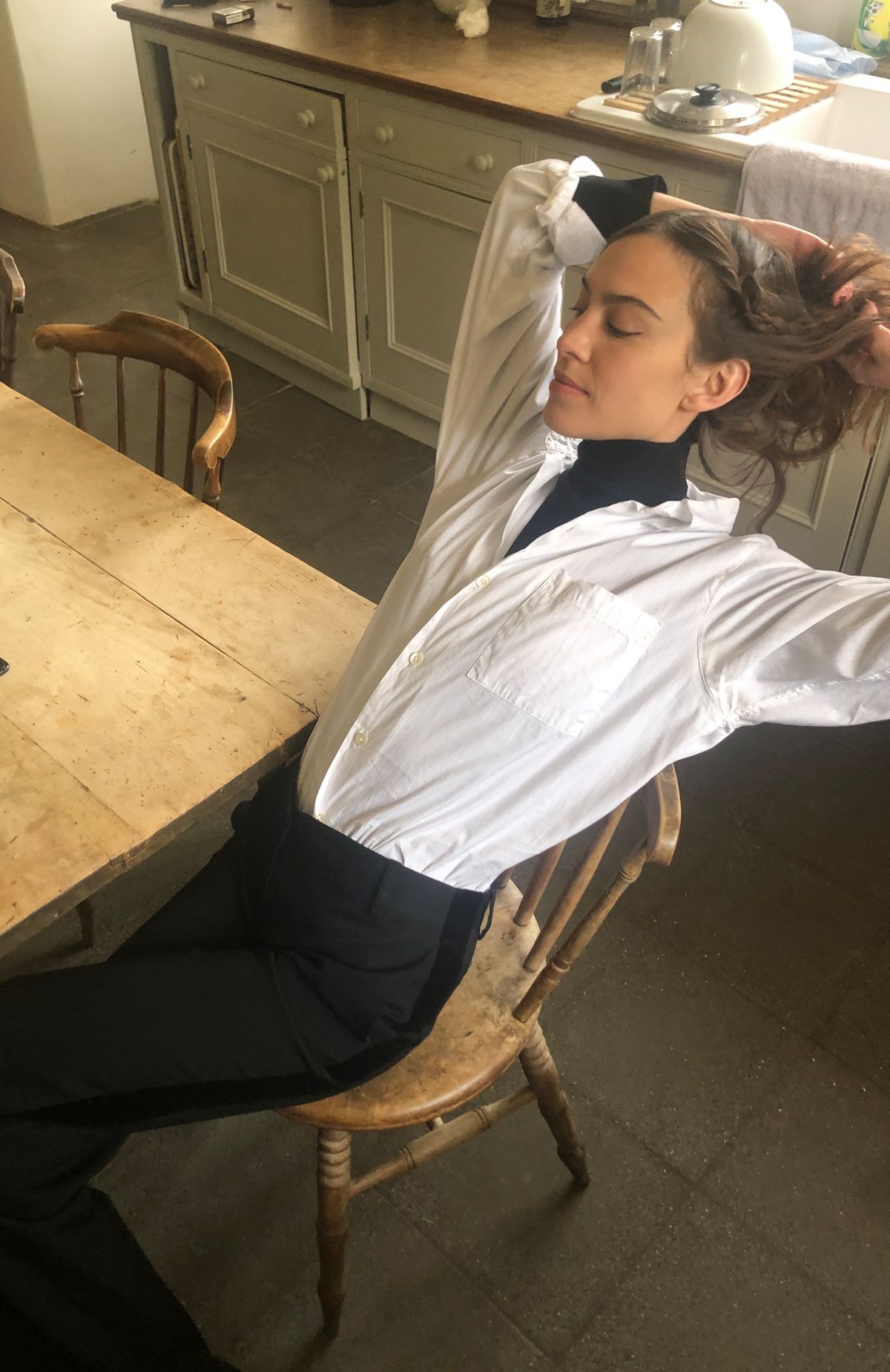 Alexa Chung Just Showed Us Everything She Has Worn at Home | Who What Wear