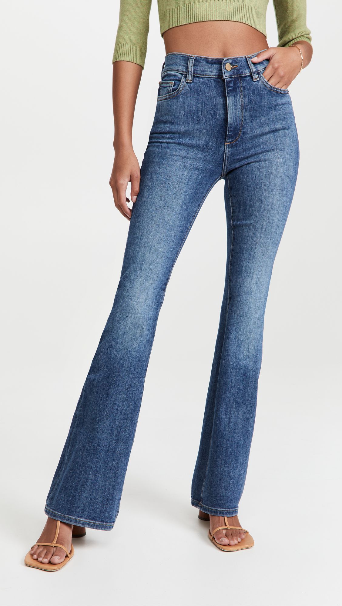 The 5 Best Jeans Trends to Try and What Styles to Upgrade | Who What Wear