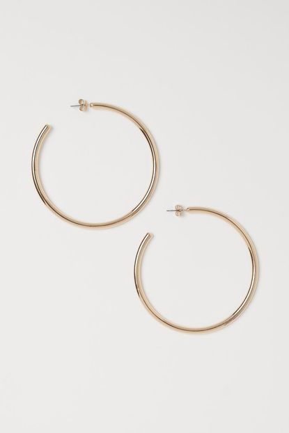 The 14 Most Delightful Earrings and Necklaces at H&M | Who What Wear