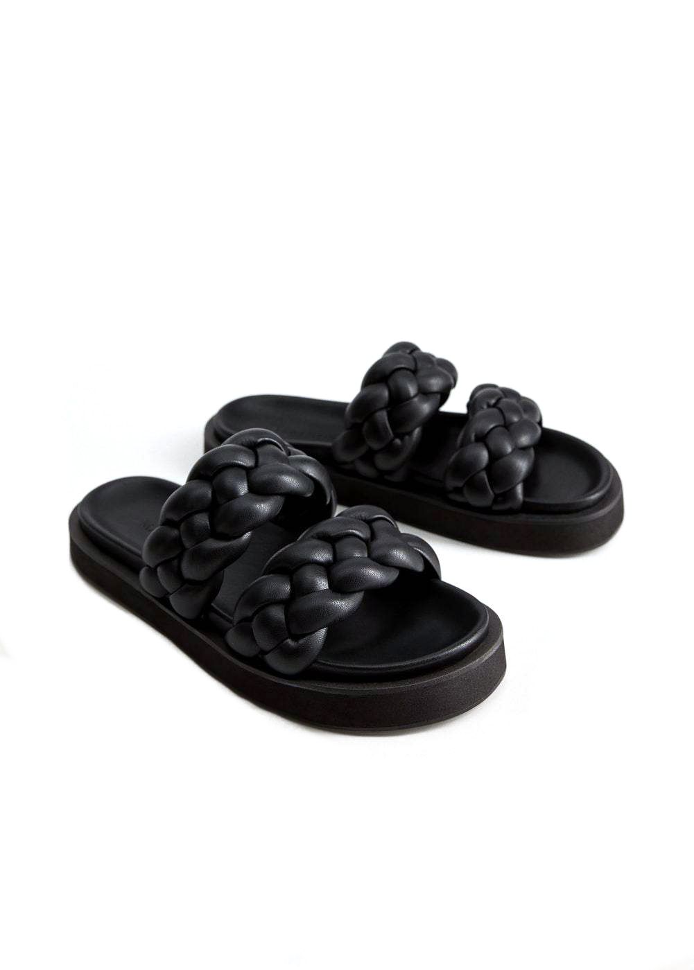 The 20 Best Slip-On Shoes for Women, From Sandals to Flats | Who What Wear
