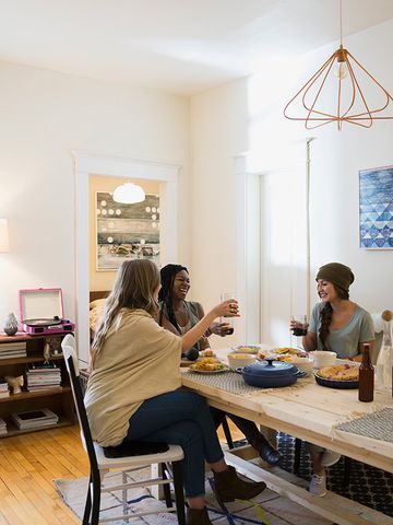 25 Tips for How to Be a Better Neighbor Right Now | Who What Wear