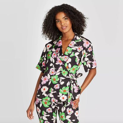 5 High Fidelity Outfits That Are Teleporting Me to the '90s | Who What Wear