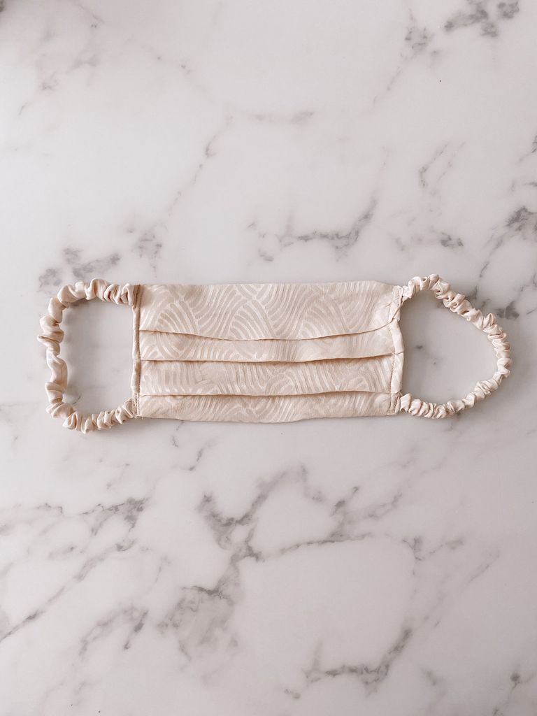 48 Face Masks to Buy From Brands That Are Giving Back | Who What Wear