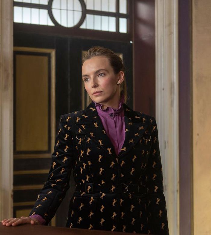 The 9 Best Killing Eve Outfits Worn By Villanelle | Who What Wear