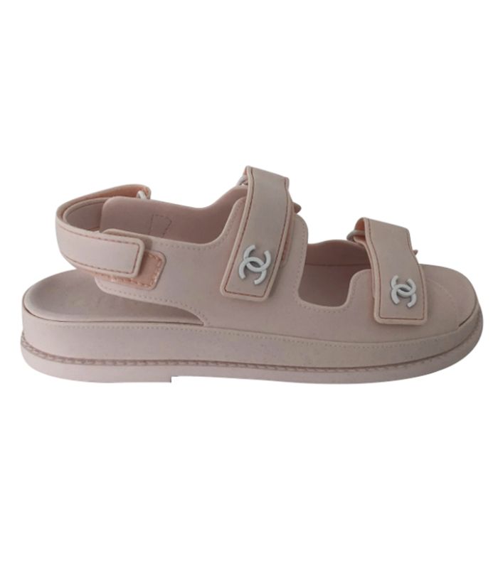 The Coolest Ways Influencers Are Wearing Sandals in 2020 | Who What Wear