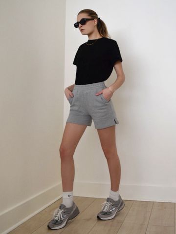 8 Comfortable (and Chic) Shorts and How to Style Them | Who What Wear