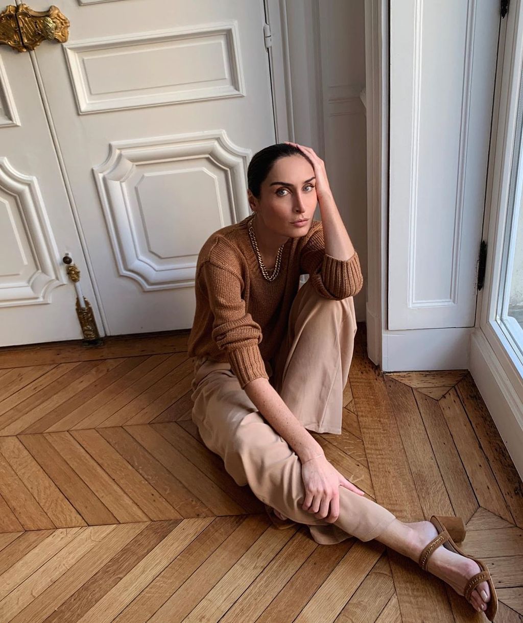 Here’s How French Girls Do Loungewear the Chic Way | Who What Wear