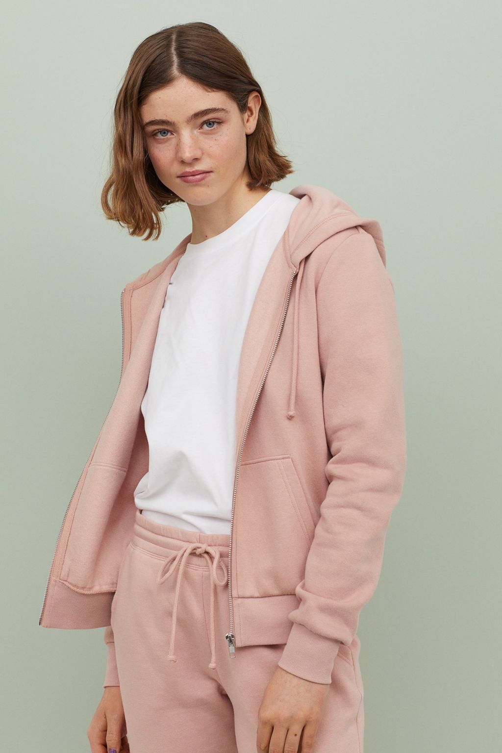 13 Cute Tracksuits to Wear When You're Tired of Your Sweats | Who What Wear