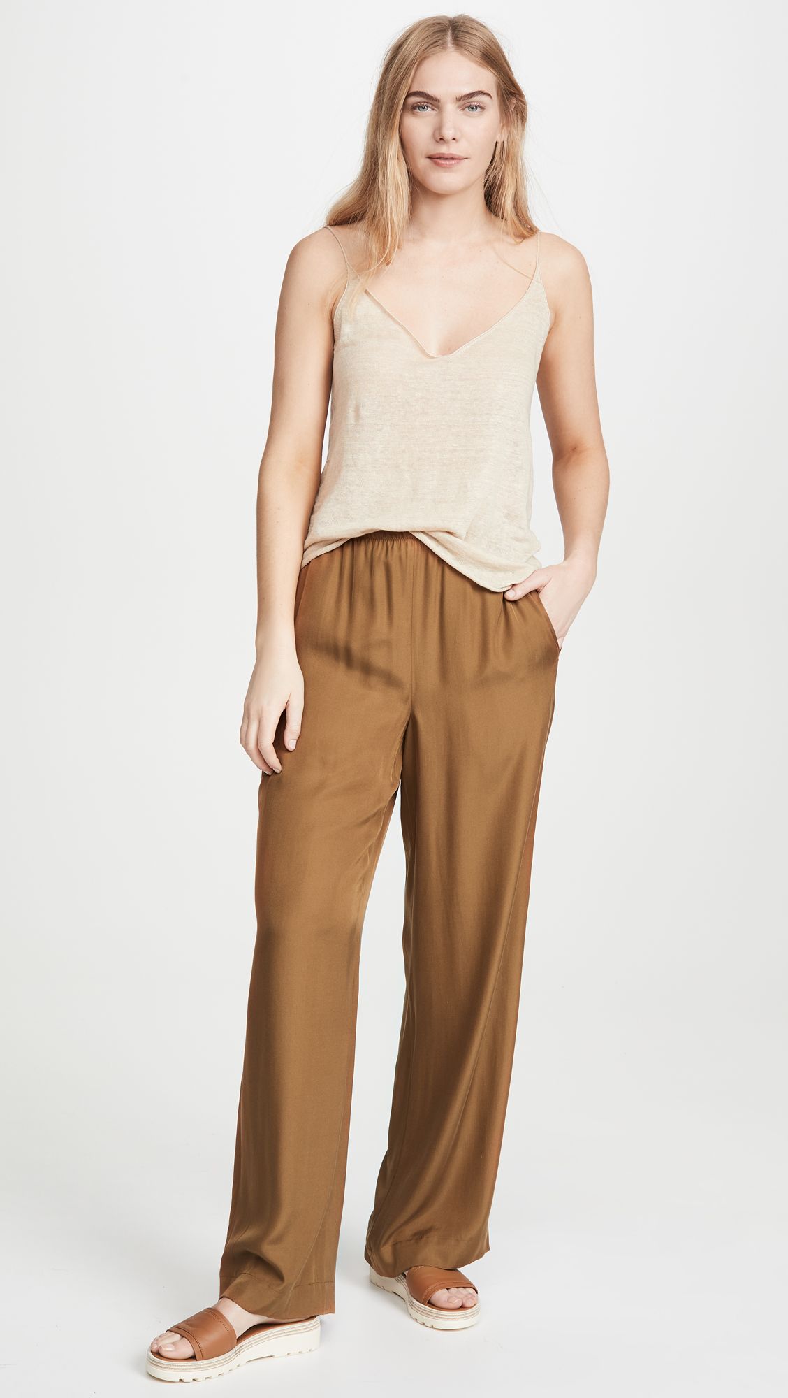 29 Pull-On Pants for Women That Are Chic and Comfortable | Who What Wear