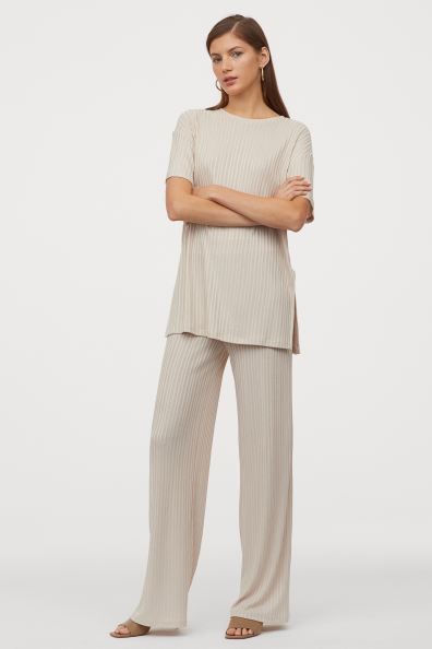 29 Pull-On Pants for Women That Are Chic and Comfortable | Who What Wear