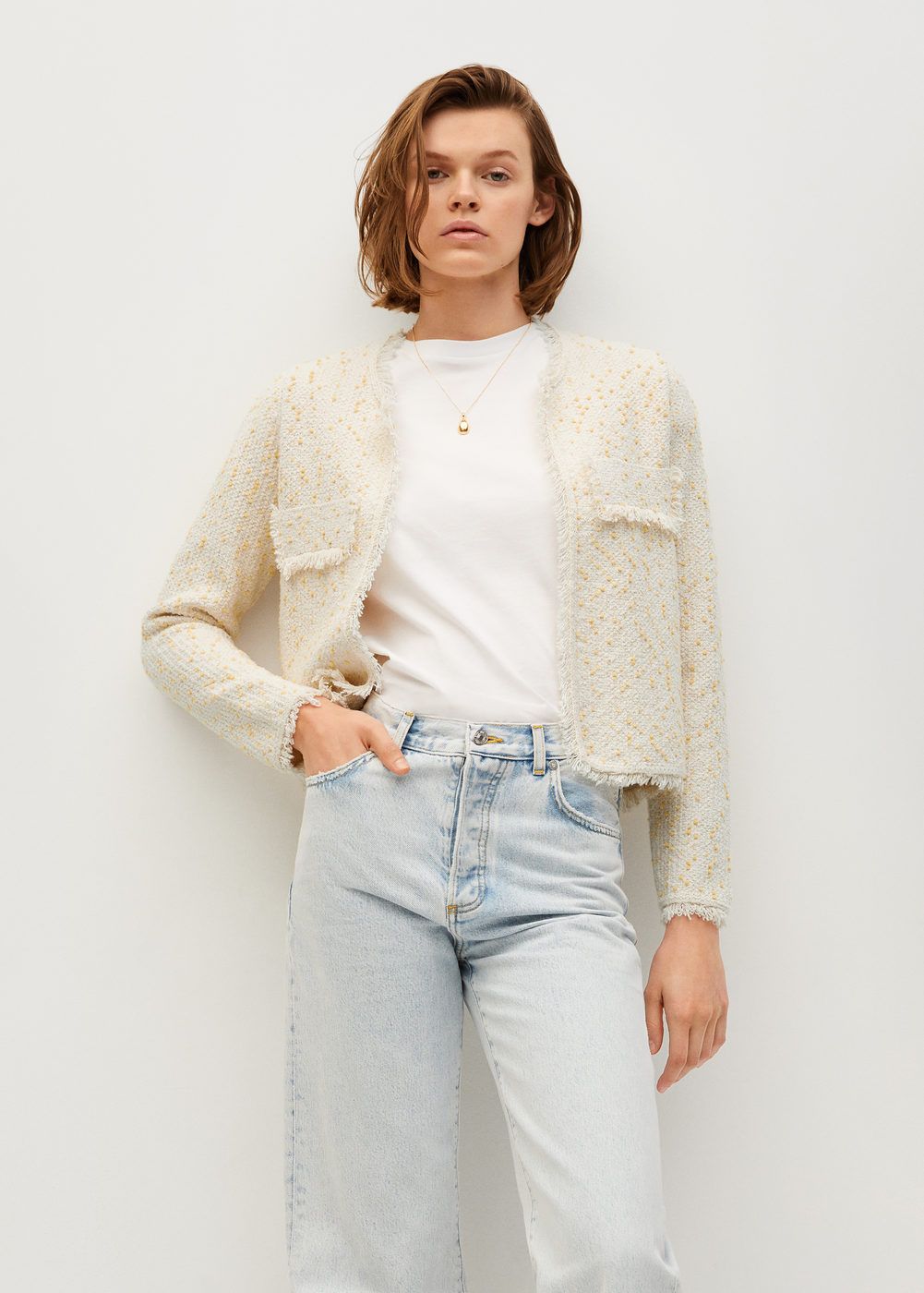 The Jazz-Legs Pose Is the Latest Viral Instagram Trend | Who What Wear