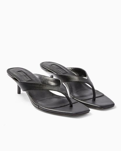 The 27 Best Black Sandals for Women | Who What Wear