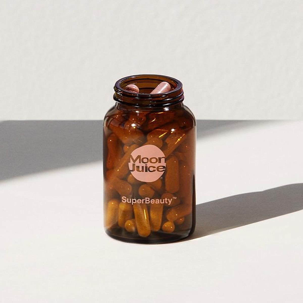 Reviewed: Moon Juice's New SuperBeauty Capsules | Who What Wear