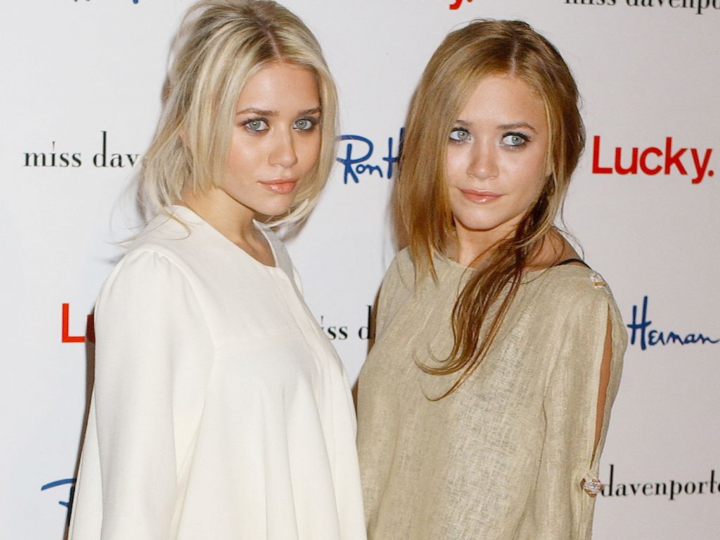 4 Handbag Trends From the 2000s and Their Modern Versions | Who What Wear