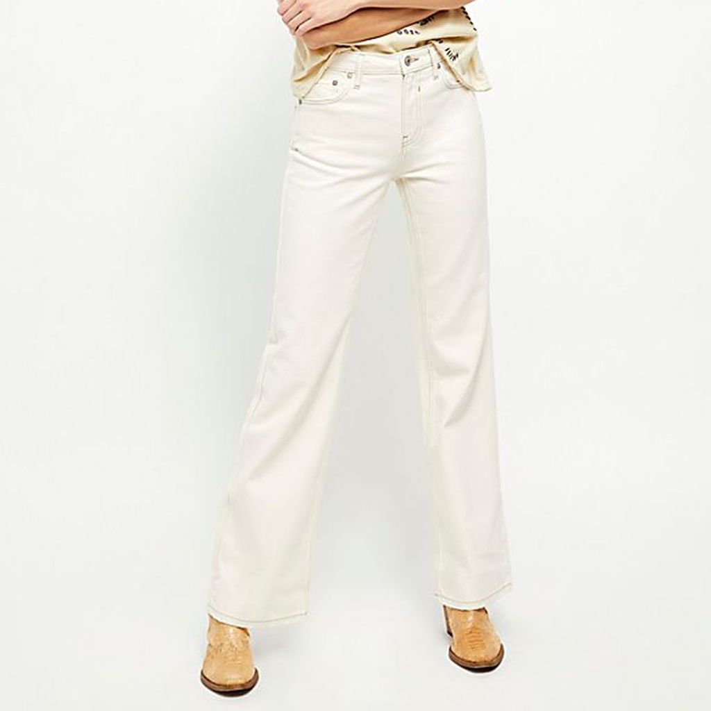 The 17 Best High-Waisted Flared Jeans and How to Wear Them | Who What Wear