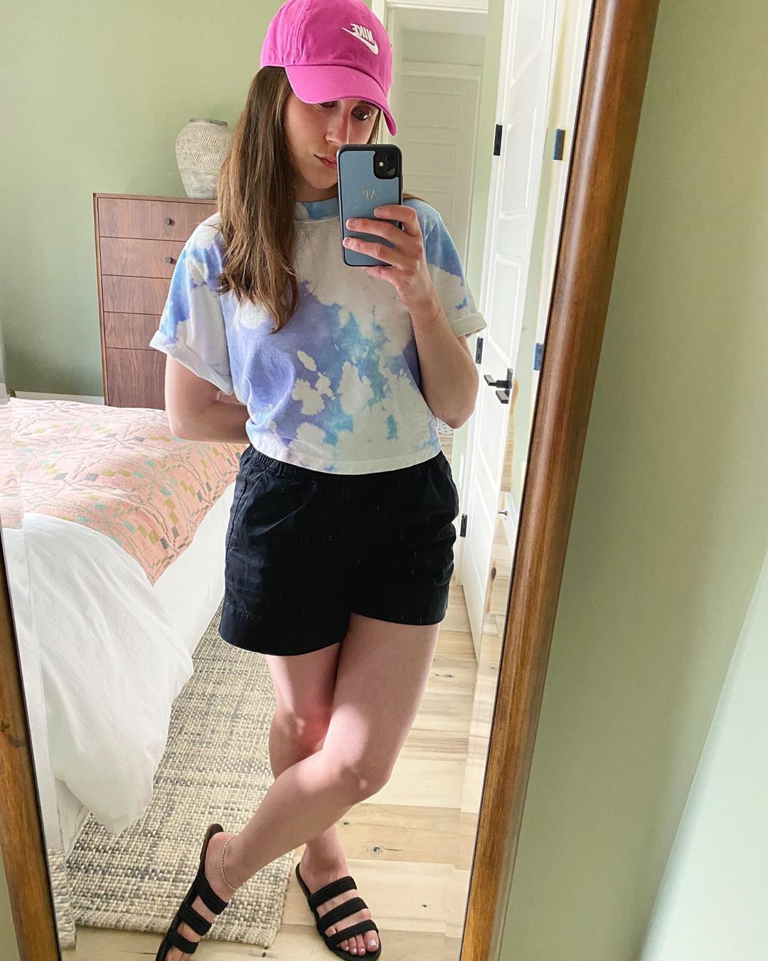 6 Outdated Wardrobe Basics and What We're Buying Instead | Who What Wear