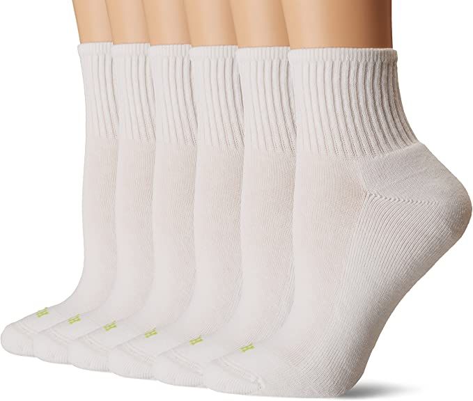14 Ways Fashion Girls Are Styling Socks | Who What Wear