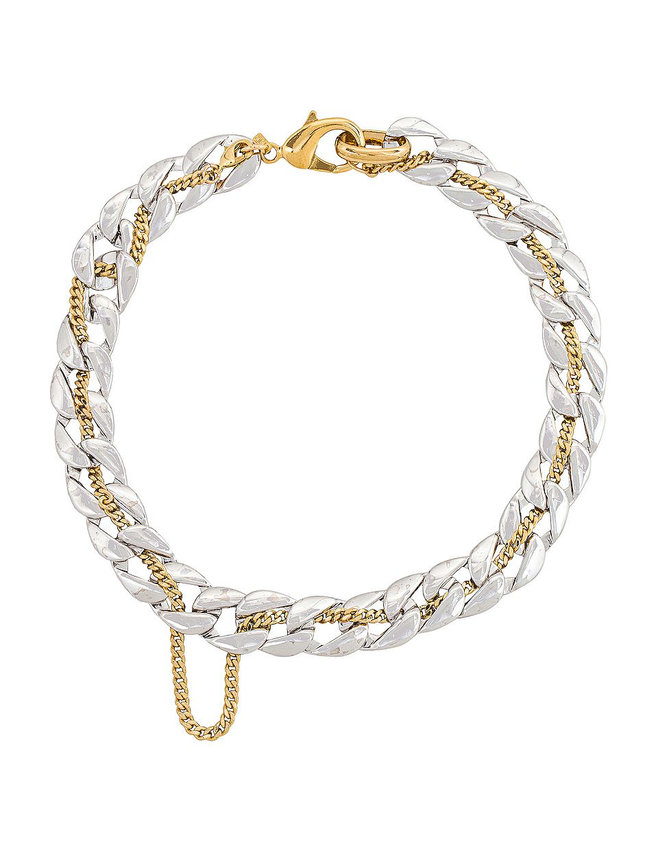 3 Jewelry Trends Everyone Is Wearing in 2020 | Who What Wear