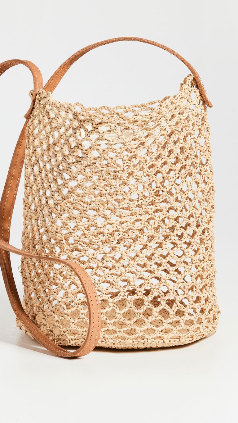 The 20 Best Bucket Bags That Are So Stylish | Who What Wear
