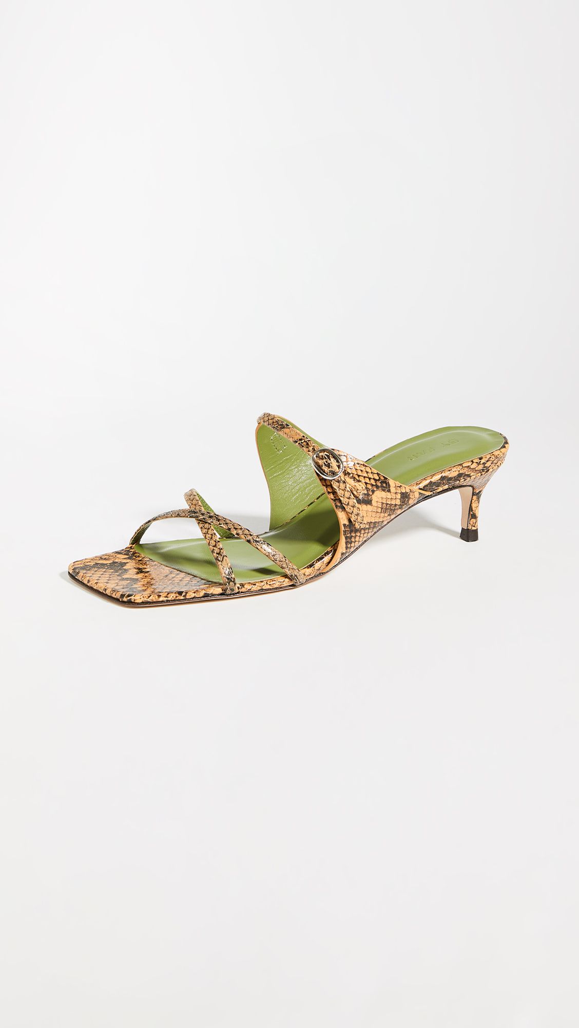 Bella Hadid and Priyanka Chopra's Fave Sandals Are on Sale | Who What Wear