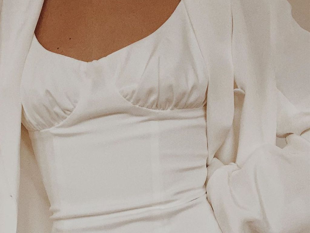 7 All-White Outfits for Women That Are So On-Trend | Who What Wear