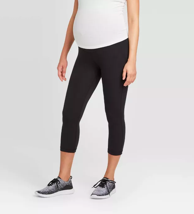 12 Best Maternity Brands a Fashion Editor Swears By | Who What Wear