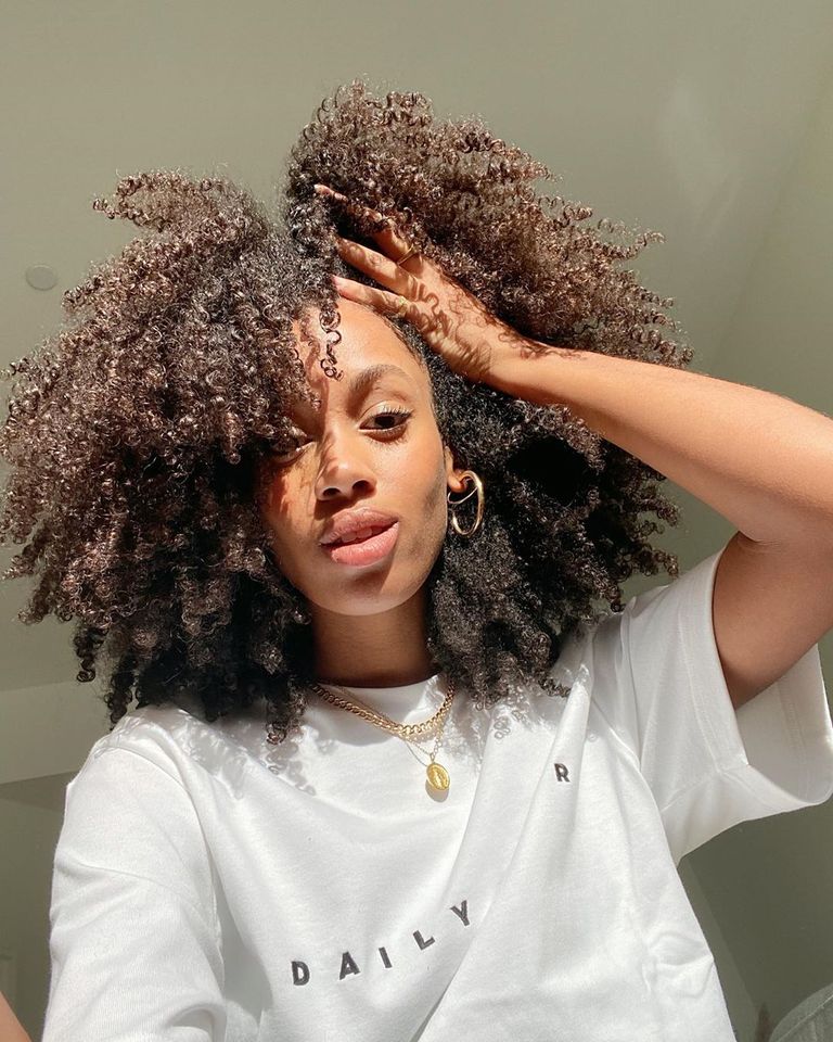 11 New Ways to Style Your Chain Necklace | Who What Wear