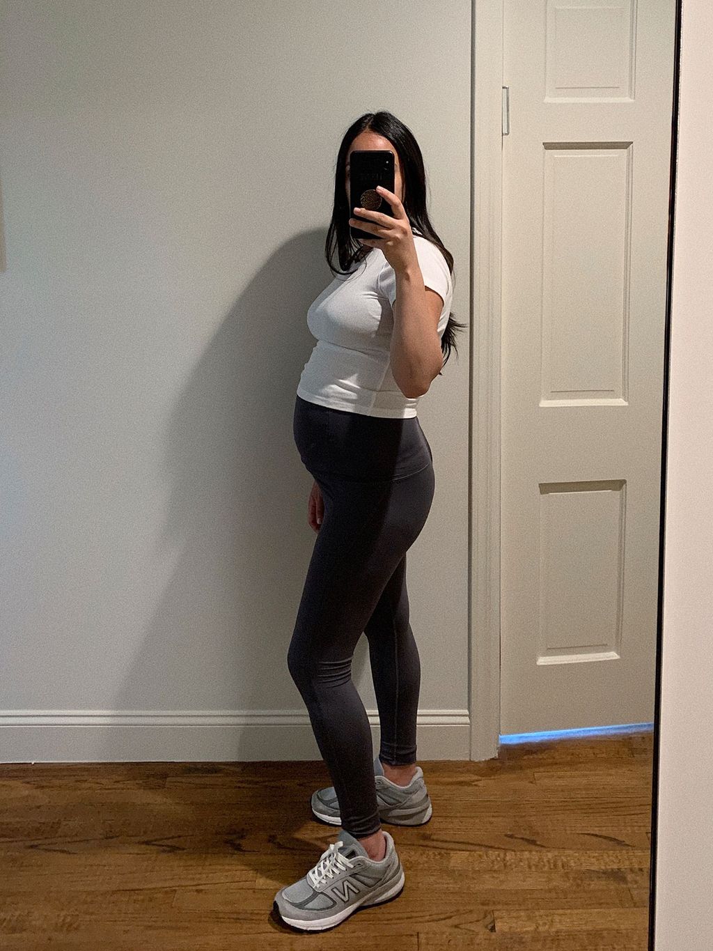 The 24 Best Maternity Workout Clothes | Who What Wear