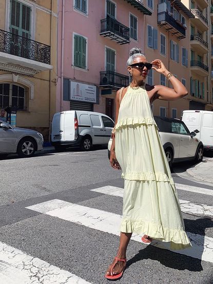 6 Outfits That Will Make You Feel Like You're on Holiday | Who What Wear