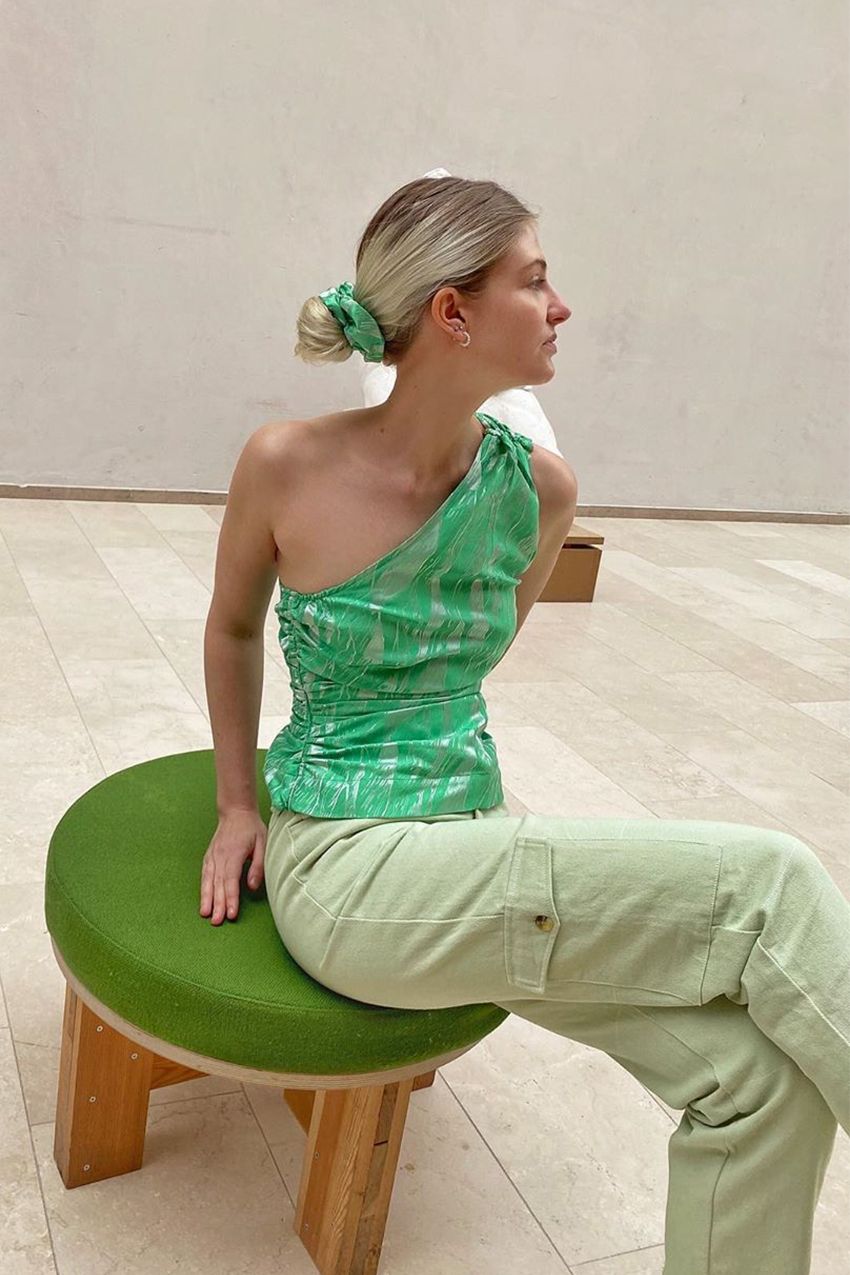 The 17 Best One-Shoulder Tops to Add to Cart | Who What Wear