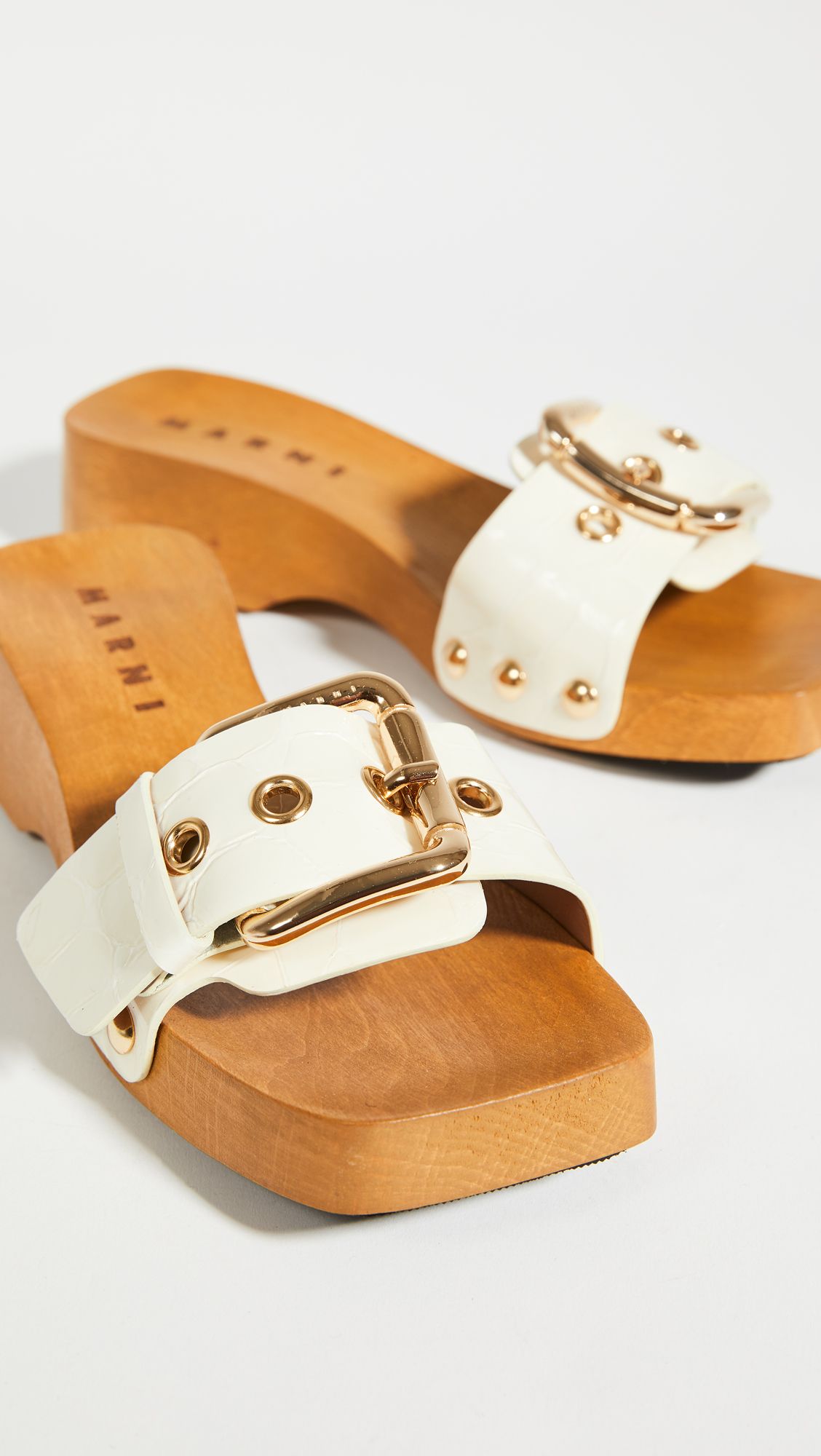 The 22 Best Clogs Fashion Girls Love in 2021 | Who What Wear