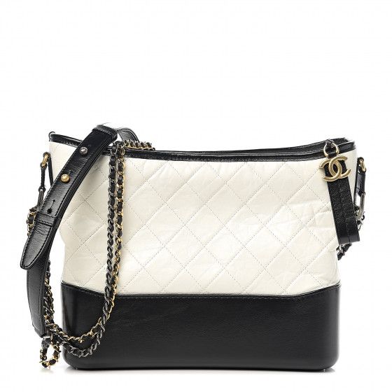 4 Classic Chanel Bags Fashion Insiders Always Wear | Who What Wear