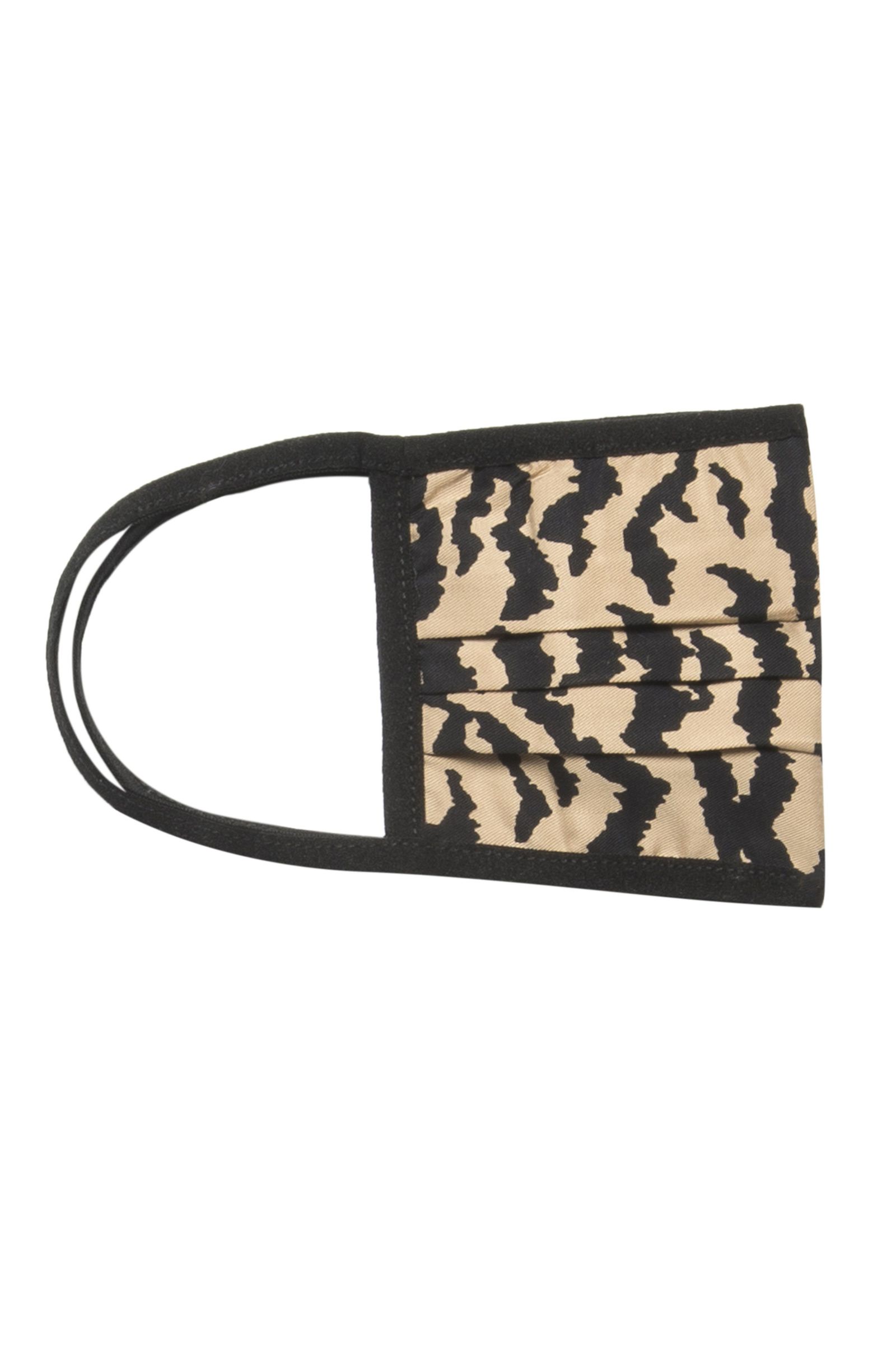 25 Face Masks to Buy Based on Your Personal Style | Who What Wear