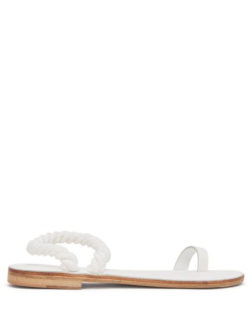 I Keep Seeing This One Type of Sandal Everywhere | Who What Wear