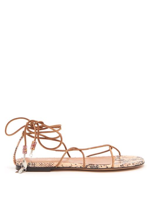 I Keep Seeing This One Type of Sandal Everywhere | Who What Wear