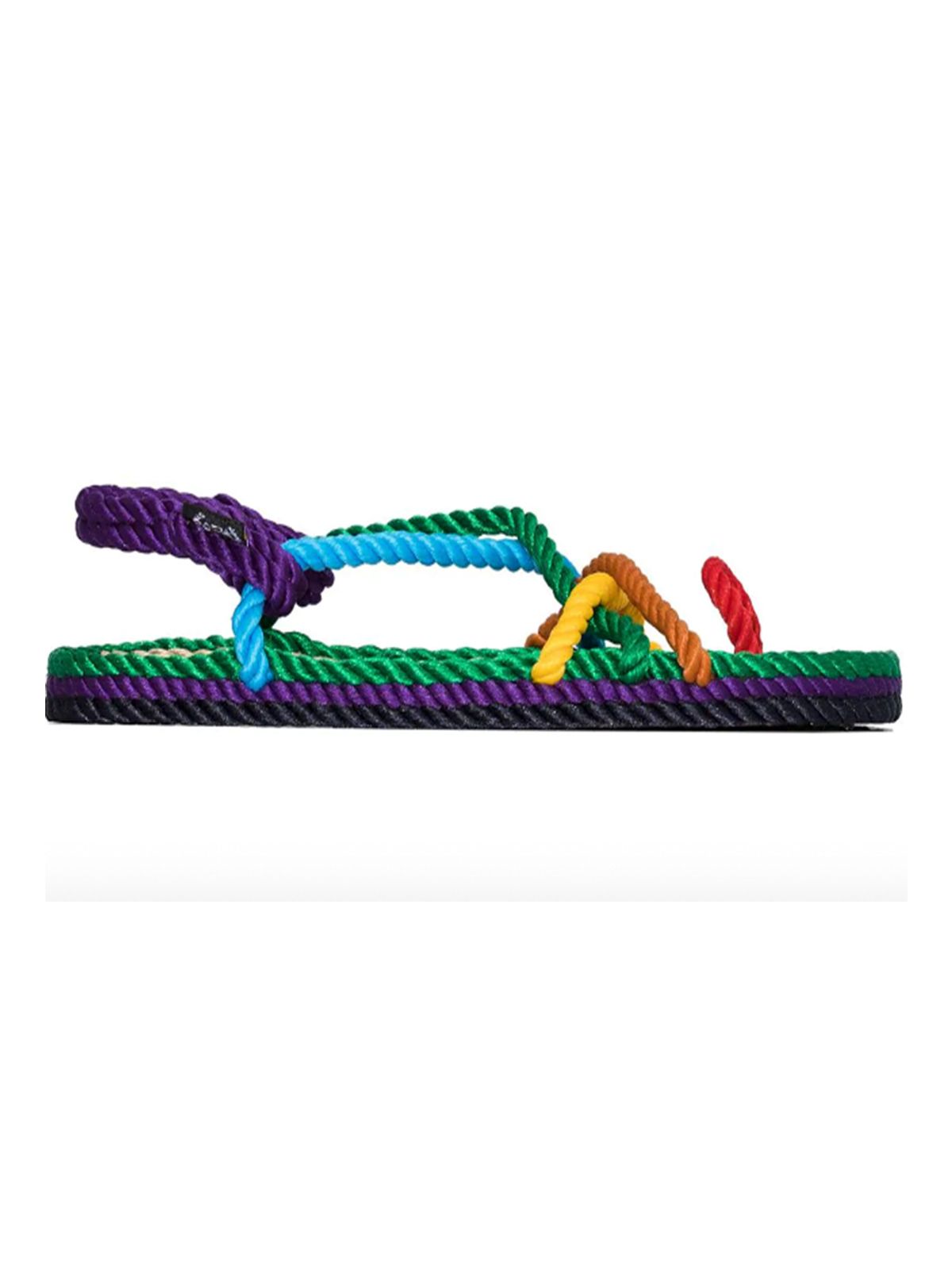 I Keep Seeing This One Type of Sandal Everywhere | Who What Wear