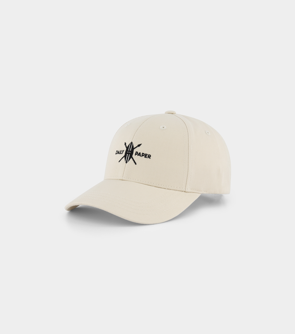 How to Style a Baseball Hat to Look Chic | Who What Wear