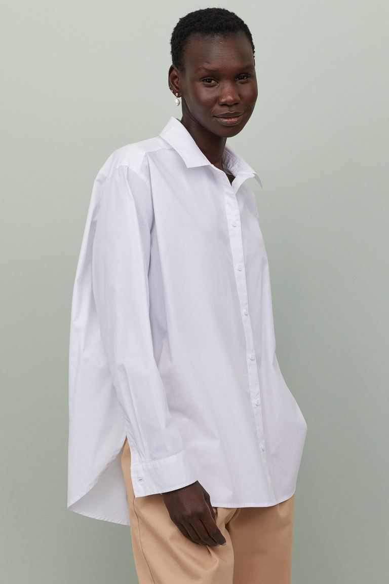 How to Wear a Button-Down Shirt, According to a Stylist | Who What Wear